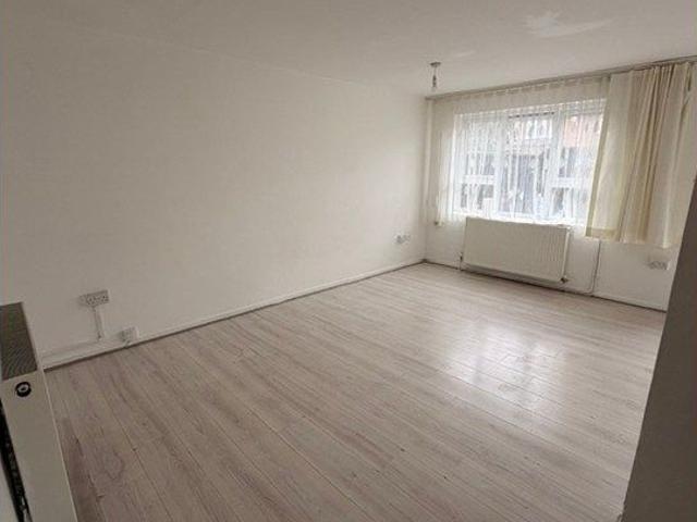 St Mary's Road, London N9, 2 bed flat to rent, £2,050 pcm | PrimeLocation