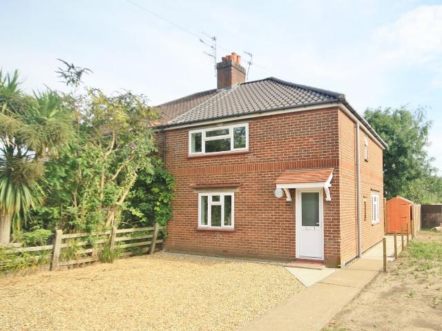 St Marys Road, Stalham, Norfolk NR12, 2 bed flat to rent, £850 pcm | PrimeLocation