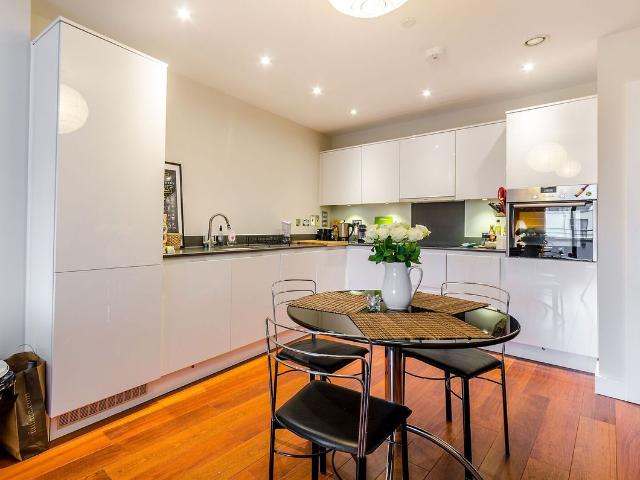 St Marys Road, Surbiton KT6, 1 bed flat to rent, £1,900 pcm | PrimeLocation