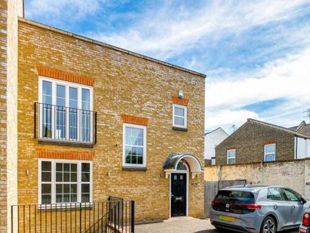 St Marys Road, Sayers Court, Ealing, 3 Bedroom Terraced
