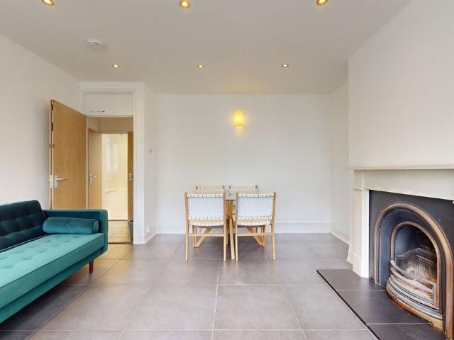 St. Marys Square, London W2, 3 bed flat to rent, £3,950 pcm | PrimeLocation
