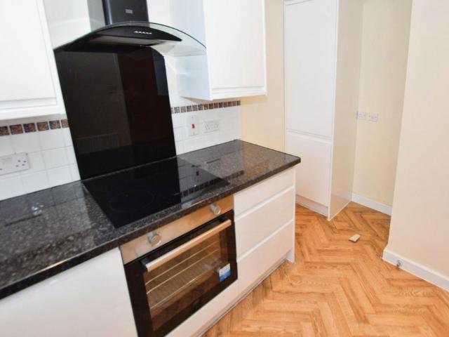 St Marys Street, Hulme, Manchester, M15 2 bed flat to rent £1,050 pcm £242 pw