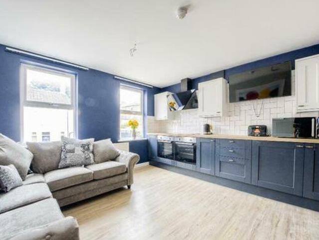 St. Margaret Road, Room,coventry, 1 Bedroom Apartment