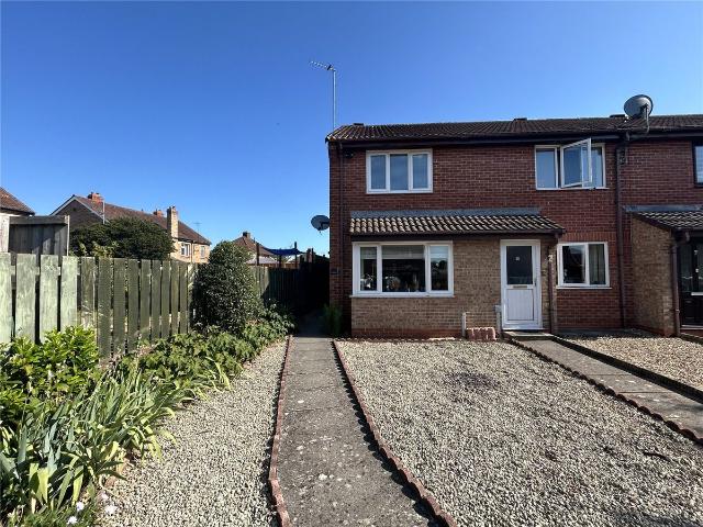 St. Margarets Court, Taunton, Somerset TA1, 2 bed end terrace house to rent, £1,200 pcm | PrimeLocation