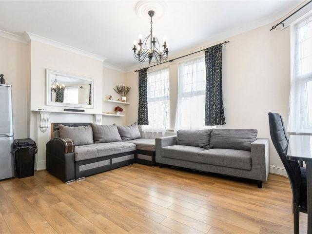 St. Margarets Avenue, N15, London