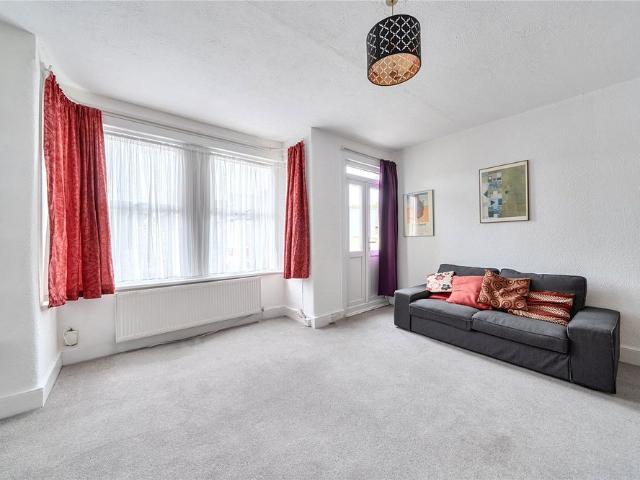 St. Margarets Avenue, N15, London