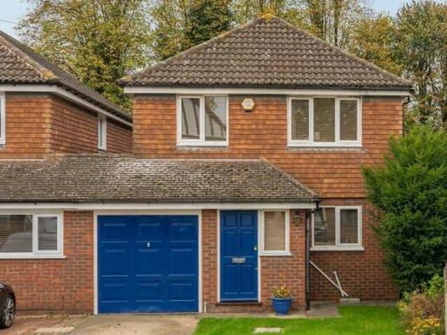 St. Margarets Avenue, Sidcup, 4 Bedroom Link