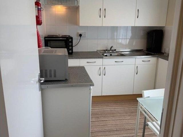 St Margaret's Drive, Chesterfield S40, 1 bed flat to rent, £595 pcm | PrimeLocation
