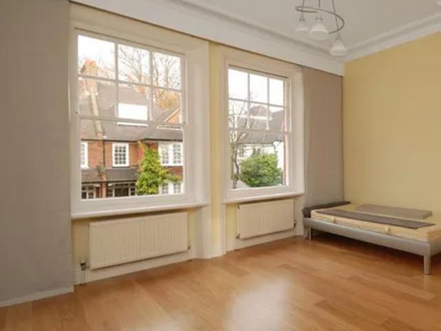 St Margaret's School, 18 Kidderpore Gardens, London, NW3 7SR, United Kingdom | 3 bed apartment for rent #134898763 | Rentberry