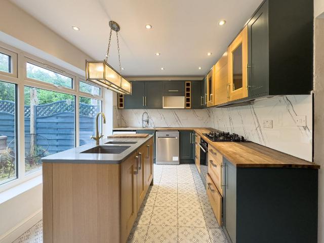 St. Margarets Road, Edgware HA8, 4 bed semi detached house to rent, £3,200 pcm | PrimeLocation