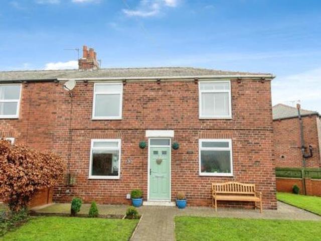 St. Margarets Road, Methley, 3 Bedroom Semi detached