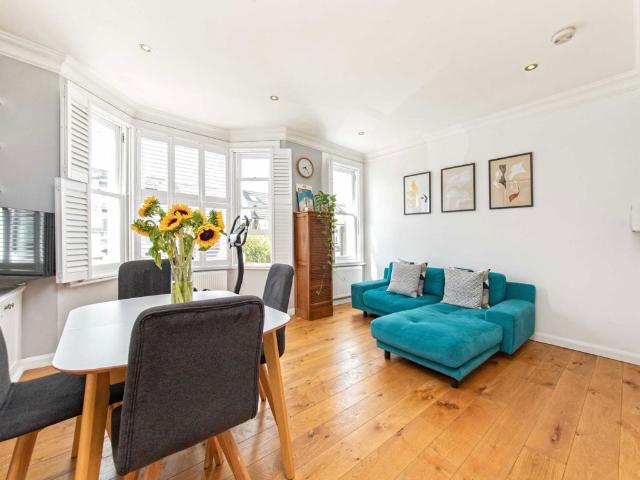 St. Margarets Road, Kensal Rise NW10, 2 bed flat to rent, £2,496 pcm | PrimeLocation