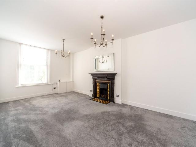 St Margarets Road, St Margarets TW1, 2 bed flat to rent, £1,850 pcm | PrimeLocation