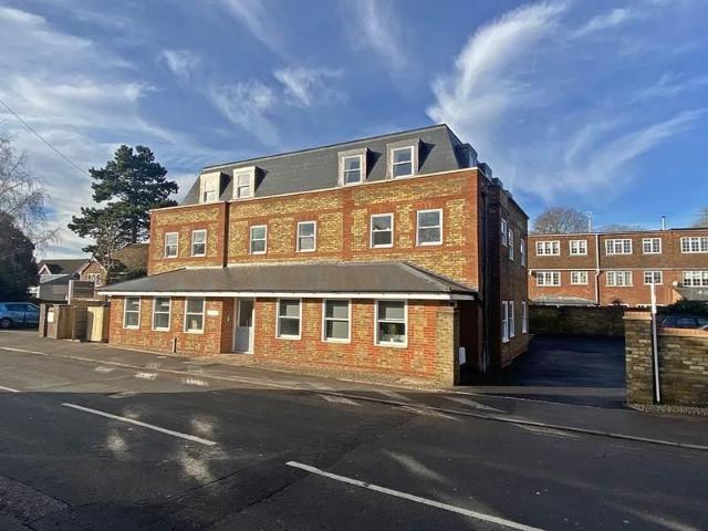 St Marks House, Station Road, Bourne End SL8, Studio to rent, £1,000 pcm | PrimeLocation