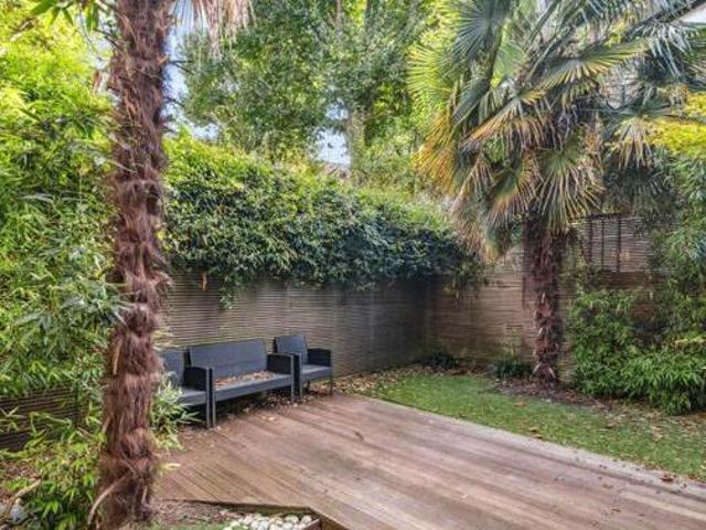 St. Marks Road, London, 2 Bedroom Apartment