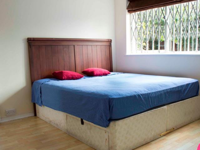 St. Marks Road, London W11, Room to rent, £1,178 pcm | PrimeLocation