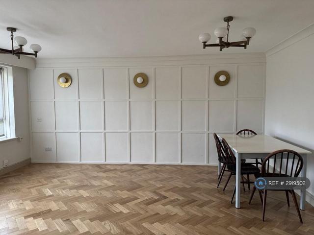 St Marks Road, London, SE25 2 bed flat to rent £2,100 pcm £485 pw