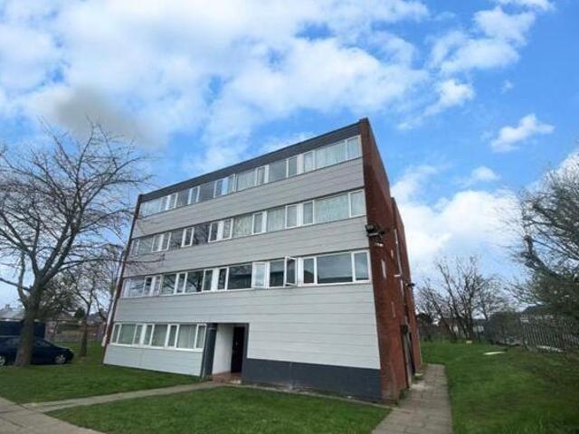 St Marks Road, Tipton, 4 Bedroom Flat
