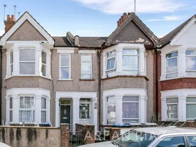 St Matthew's Church, St Marys Road, London, NW10 4AU, United Kingdom | 2 bed house for rent #165462997 | Rentberry