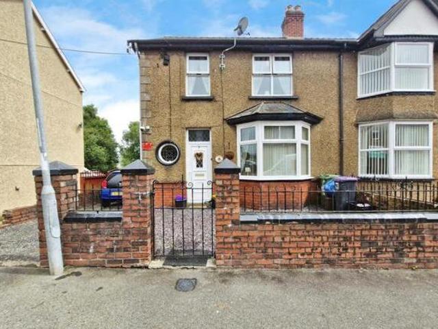 St. Matthews Road, Cwmfields, 3 Bedroom Semi detached