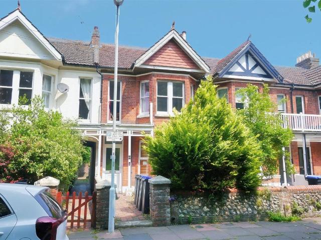 St. Matthews Road, Worthing BN11, 2 bed flat to rent, £1,550 pcm | PrimeLocation