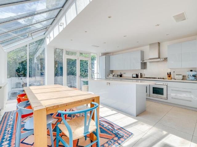 St Maur Road, Parsons Green, London 4 bed terraced house to rent £8,500 pcm £1,962 pw