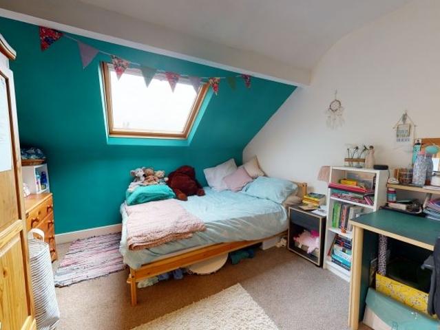 St Michael`S Crescent, Headingley, Leeds LS6, Room to rent, £475 pcm | PrimeLocation