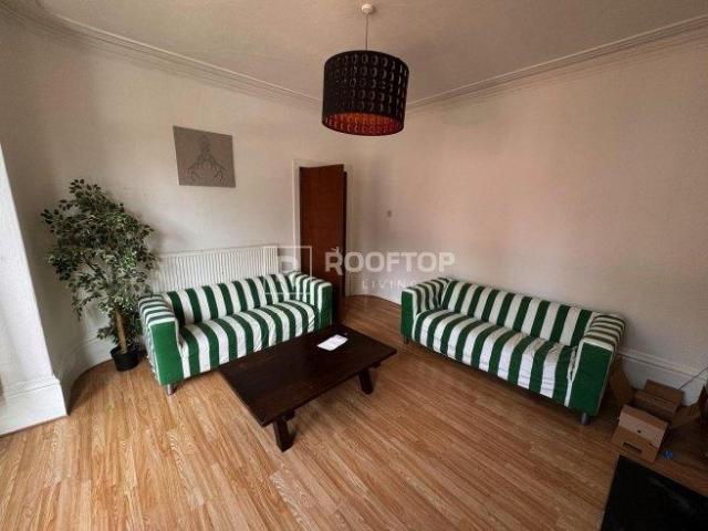 St. Michaels Terrace 6 bed house share to rent £2,988 pcm £690 pw