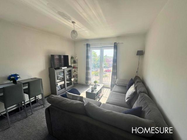 St Michaels View, Widnes WA8, 1 bed flat to rent, £725 pcm | PrimeLocation