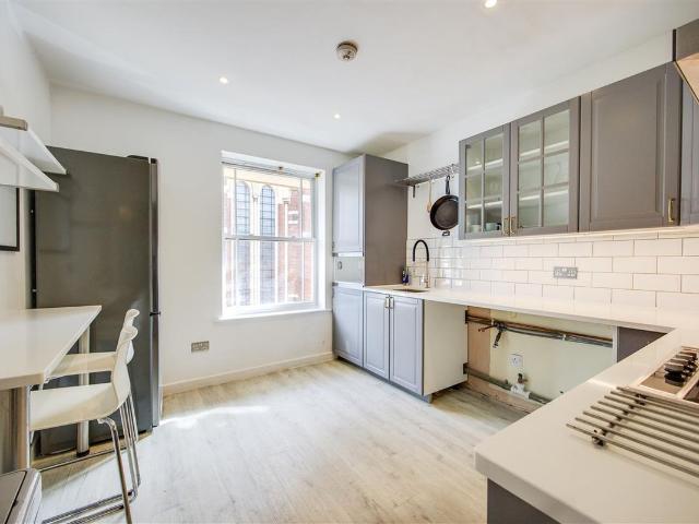 St Michaels Court, 5 Poplar Walk, Croydon CR0, 2 bed flat to rent, £1,650 pcm | PrimeLocation