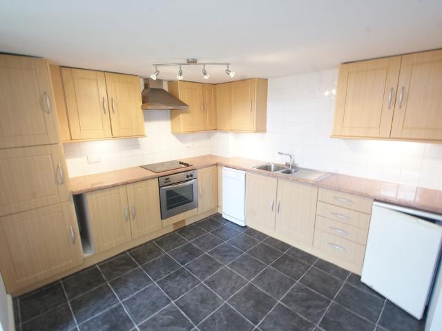 St Michaels Hill 1st Ff, First Floor Flat, Kingsdown, Bristol BS2, 2 bed flat to rent, £1,300 pcm | PrimeLocation