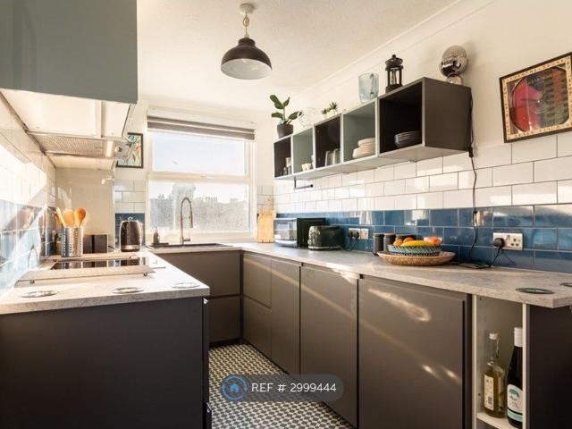 St. Michaels Place, Brighton BN1, 1 bed flat to rent, £1,375 pcm | PrimeLocation