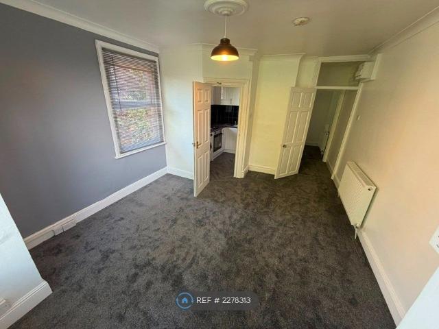St Michaels Road, Bedford MK40, 1 bed flat to rent, £795 pcm | PrimeLocation