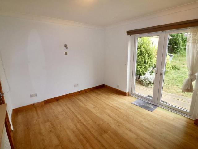 St. Nicholas Close, Witham, CM8 3 bed apartment to rent £1,550 pcm £358 pw