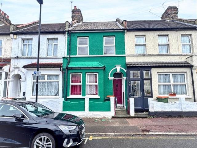 St Olaves Road, East Ham 4 bed house to rent £2,650 pcm £612 pw