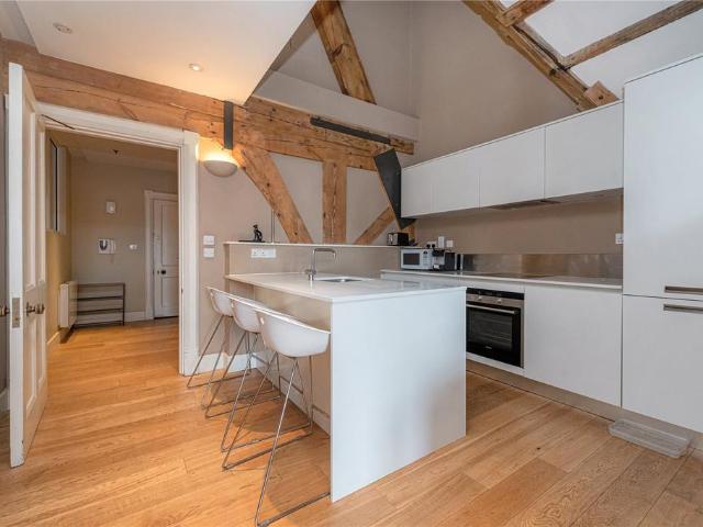 St. Pancras Chambers, London NW1 1 bed apartment to rent £3,250 pcm £750 pw