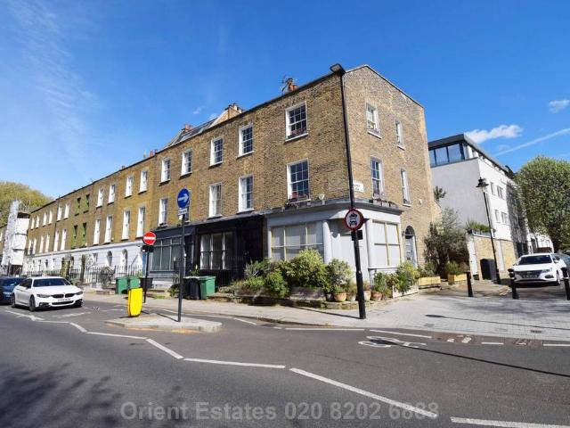 St Pancras Way, London 1 bed flat to rent £1,980 pcm £457 pw