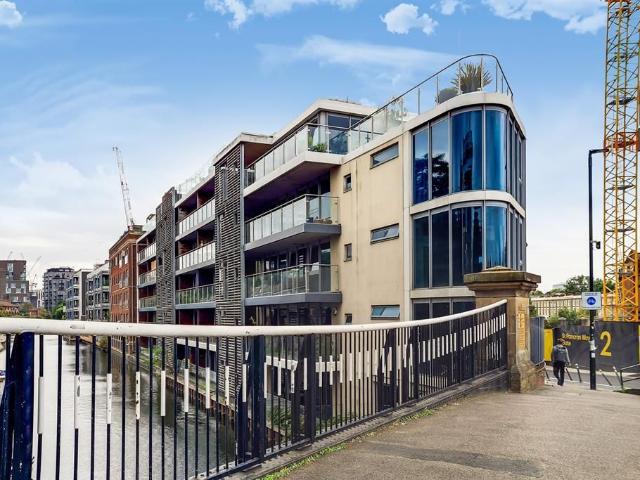 St. Pancras Way, London NW1, 2 bed flat to rent, £3,800 pcm | PrimeLocation