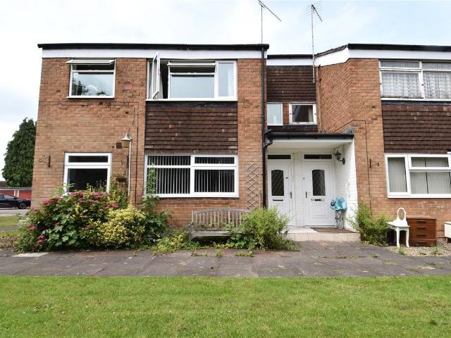 St Patricks Close, Birmingham, West Midlands B14, 2 bed maisonette to rent, £925 pcm | PrimeLocation
