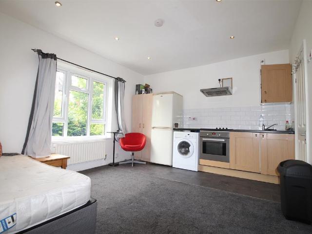 St. Pauls Avenue, Willesden Green NW2, Studio to rent, £1,201 pcm | PrimeLocation