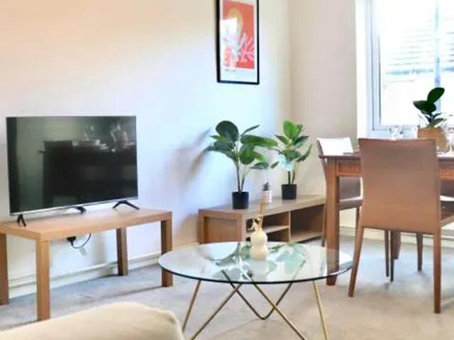 St Paul's Church of England Primary School, Penrose Street, London, SE17 3DT, United Kingdom | 1 bed apartment for rent #154605802 | Rentberry