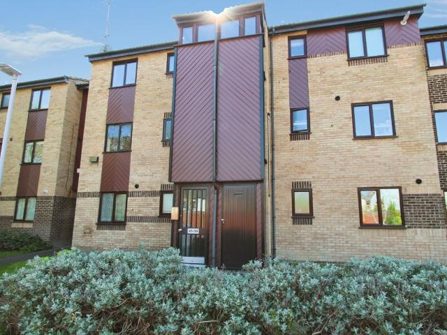St Pauls Court, Reading RG1, 1 bed flat to rent, £1,100 pcm | PrimeLocation