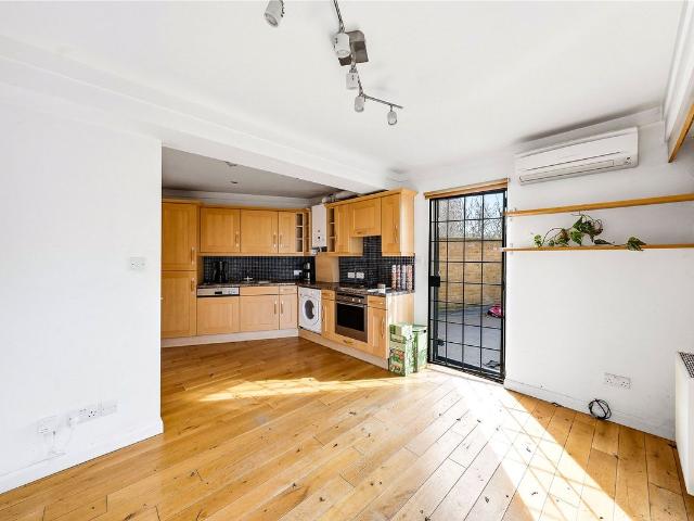 St Pauls Crescent, Camden, London NW1, 2 bed flat to rent, £3,190 pcm | PrimeLocation
