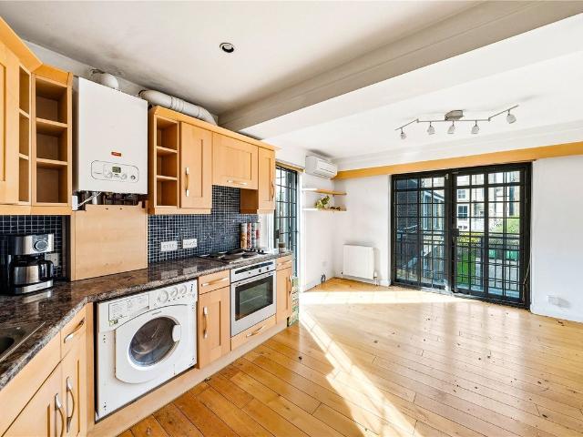 St. Pauls Crescent, Camden, London NW1, 2 bed flat to rent, £3,190 pcm | PrimeLocation