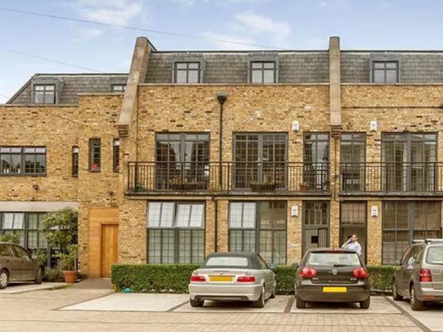 St Paul's Crescent, London, NW1 9YA, United Kingdom | 2 bed apartment for rent #166106067 | Rentberry