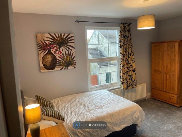St Pauls Road, Gloucester GL1, Room to rent, £730 pcm | PrimeLocation