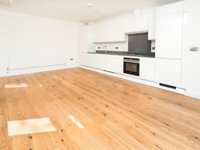 St Paul's Road, Islington, London, N1 1 bed apartment to rent £2,600 pcm £600 pw