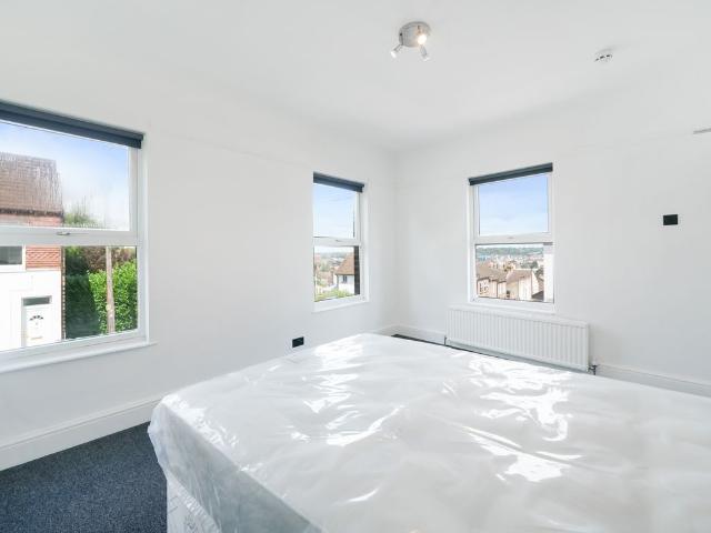 St Pauls Road, Luton LU1, Room to rent, £550 pcm | PrimeLocation