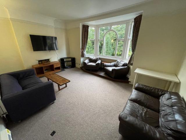St Pauls Road, Leicester LE3, 5 bed end terrace house to rent, £2,058 pcm | PrimeLocation
