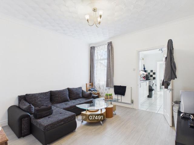 St. Pauls Road, Peterborough PE1, 3 bed end terrace house to rent, £995 pcm | PrimeLocation